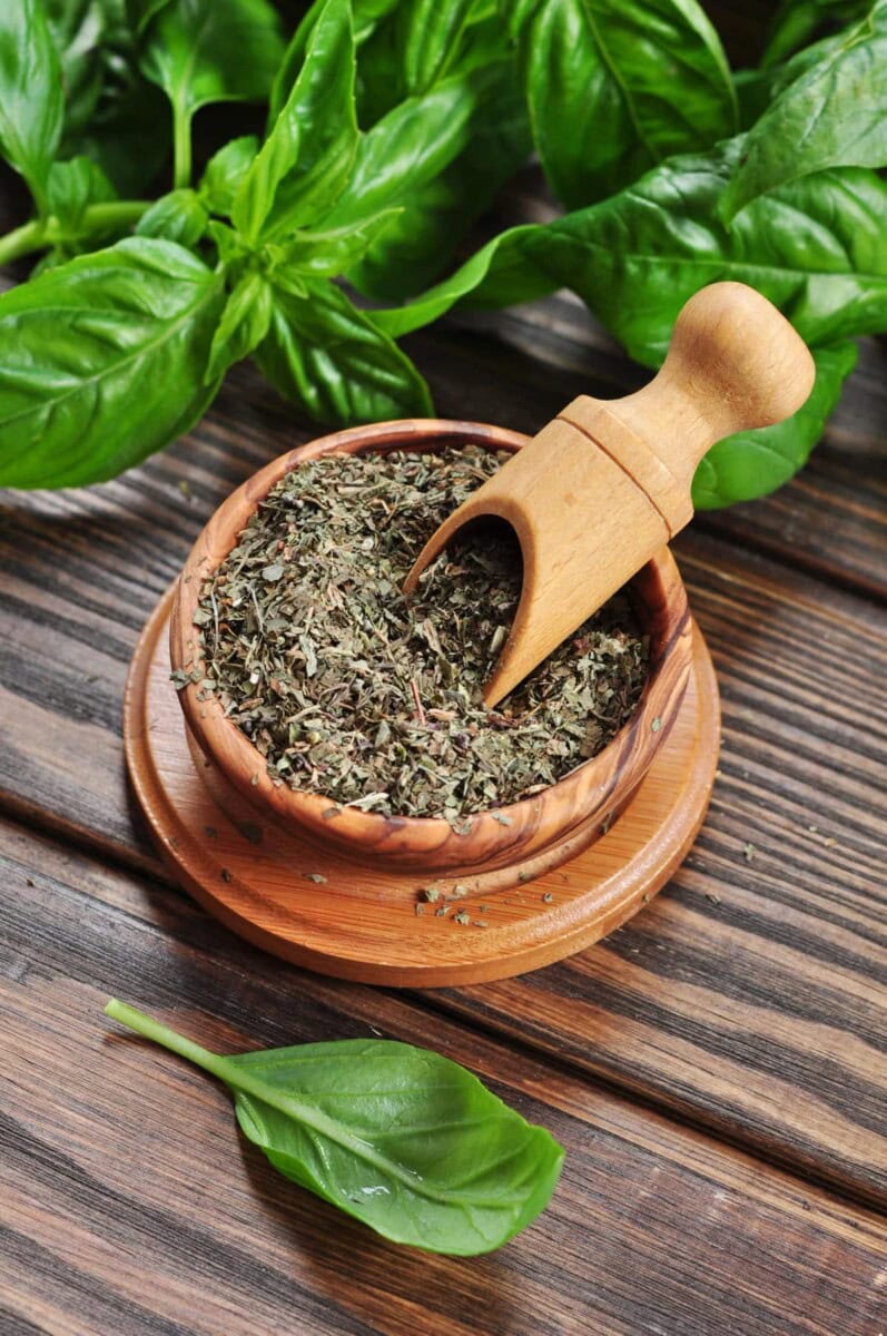 How to Dry Basil? - Healthier Steps