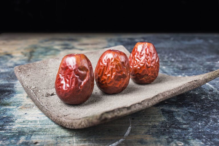 Jujube Fruit Nutrition and Health Benefits - Healthier Steps