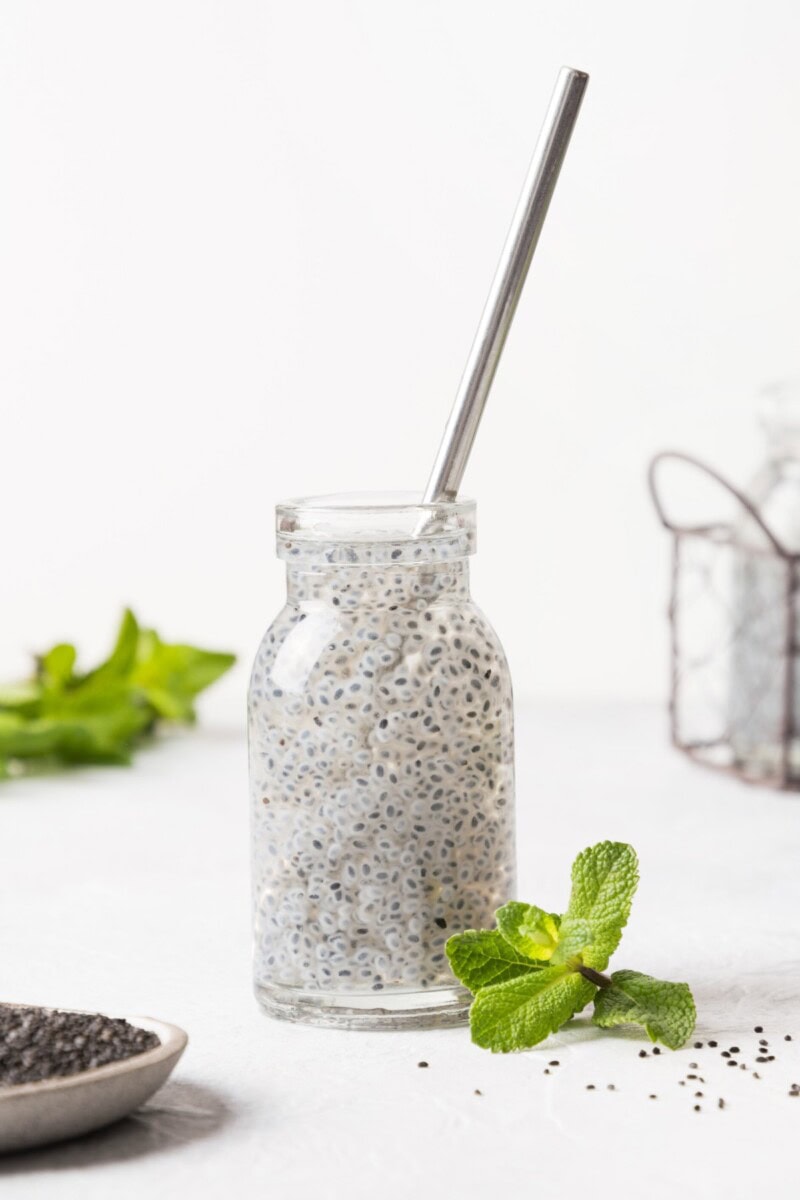How to Use Chia Seeds in Water - Healthier Steps