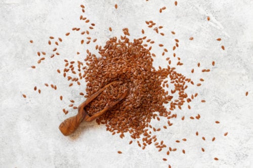 7 Amazing Flaxseed Benefits for Hair - Healthier Steps